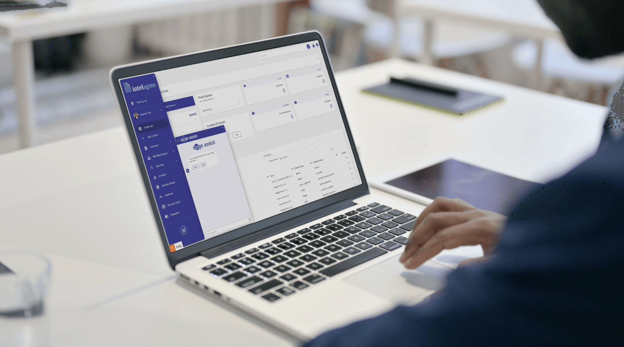 Contract Lifecycle Managment Software | IntelAgree